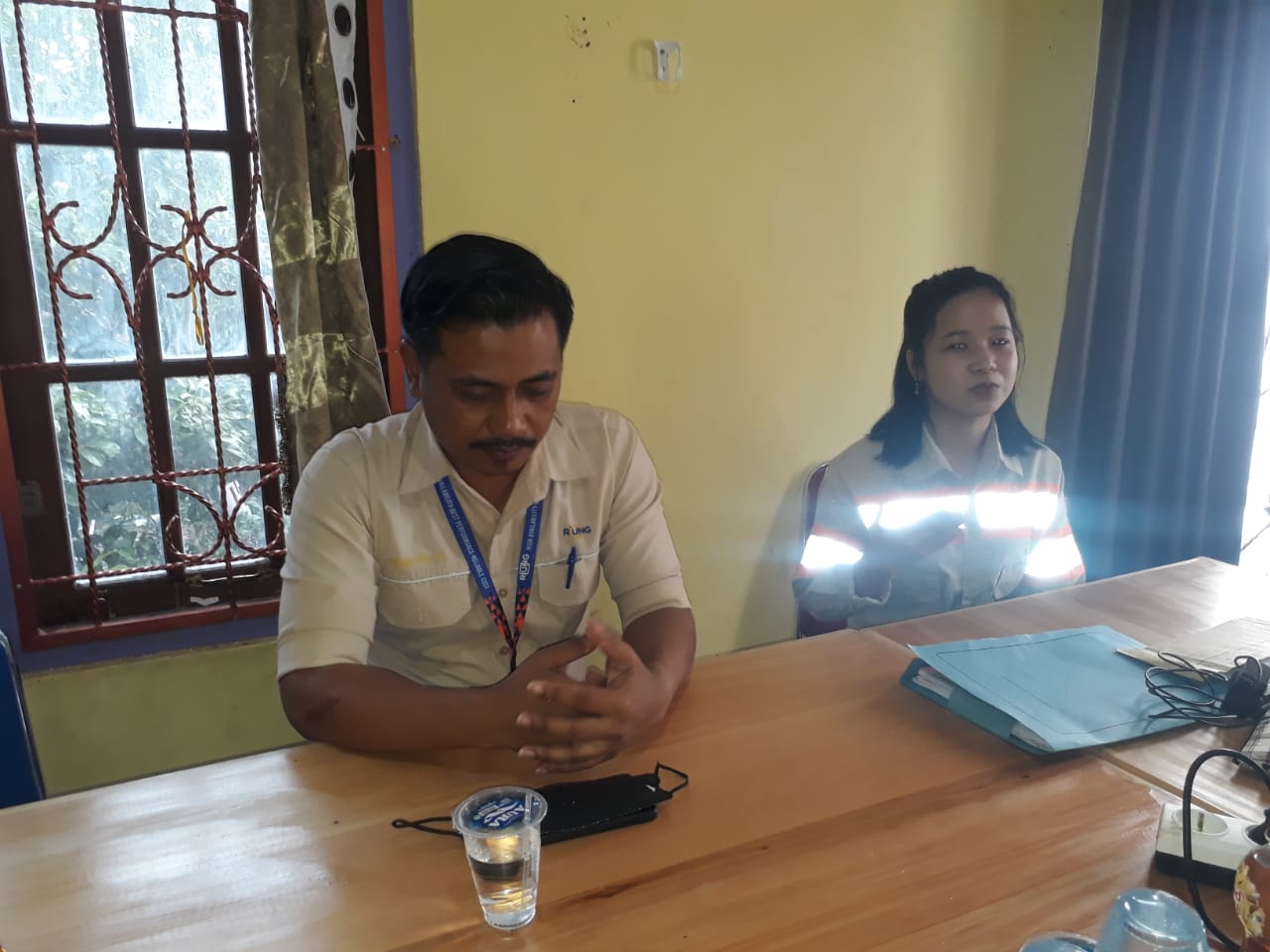 PT Riung Mitra Lestari Rekrut Pekerja Lokal dan Bantu Pendidikan di ...